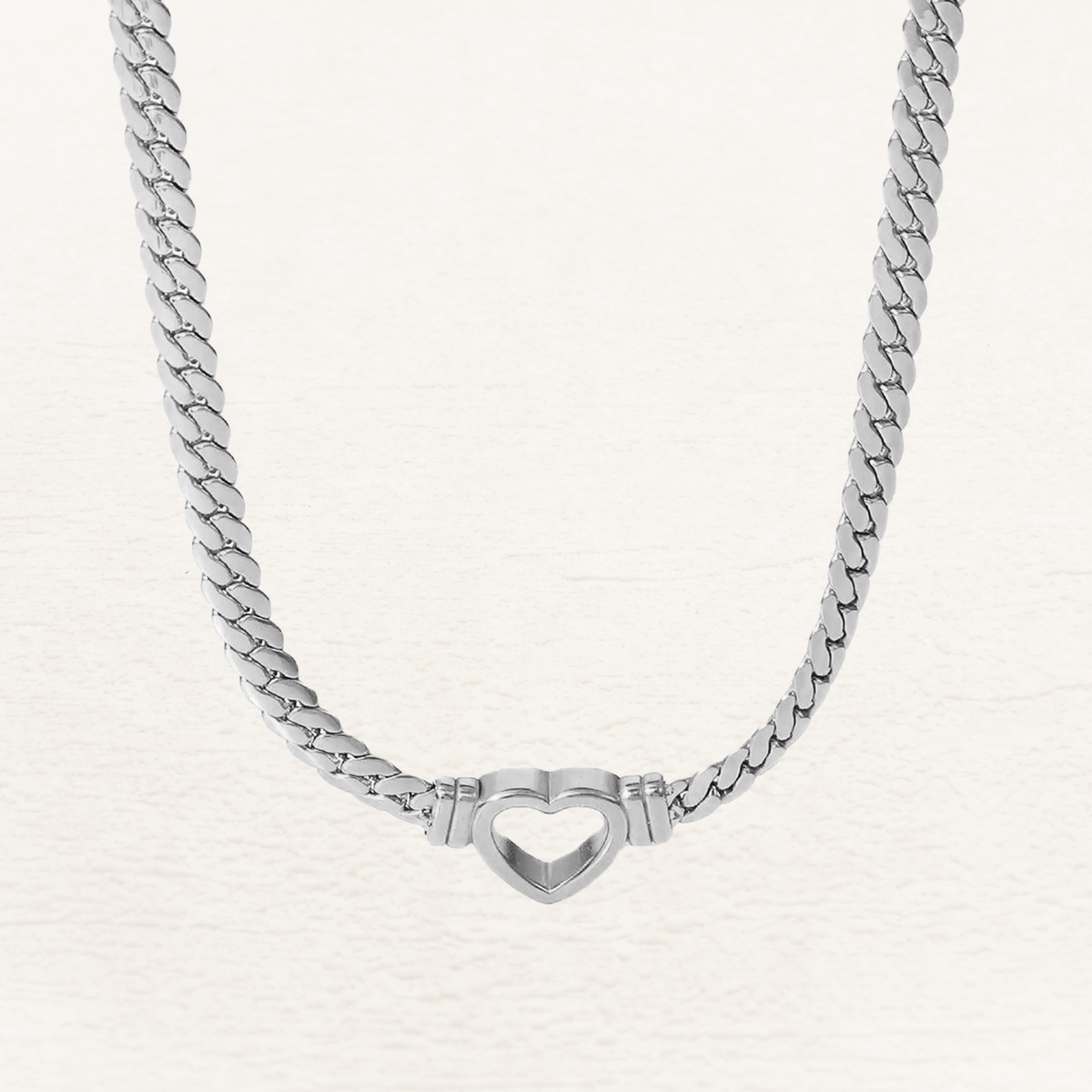 Kylie Chunky Chain Hartjes Ketting Zilver – Virelle