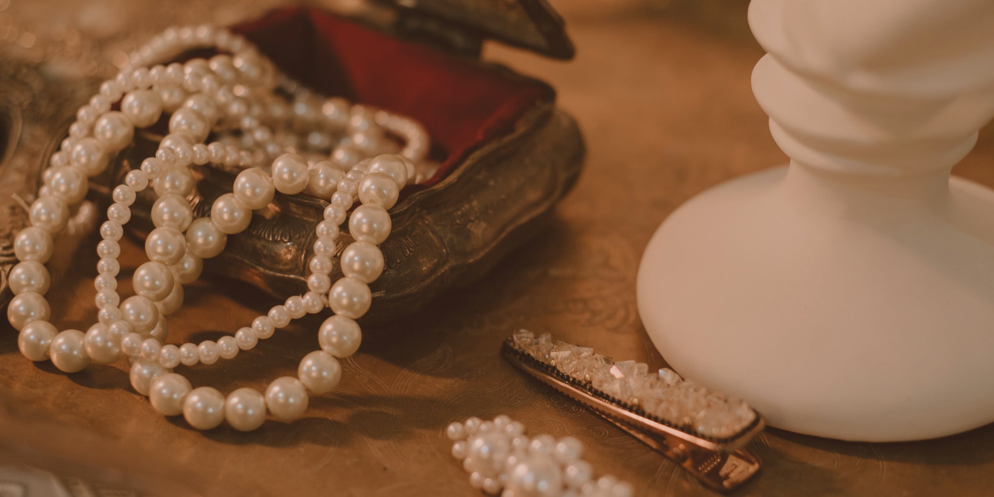 Virelle | Ladies Set – Heart and Sword Pendants, Fine Chains